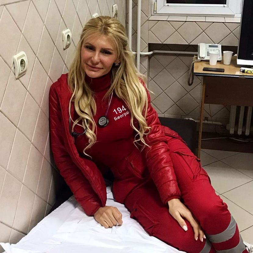 Upoznajte atraktivnu doktorku Hitne s derbija: Trener mi je rekao da se ...