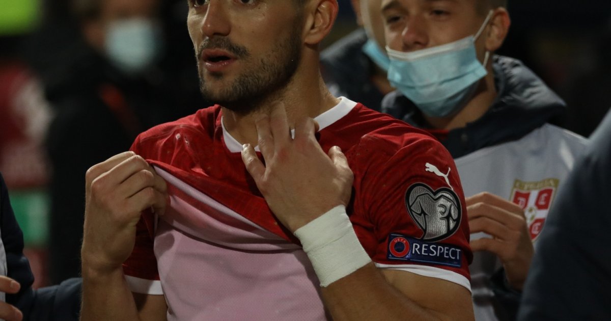 Robbers attack Serbian football team captain Dusan Tadic in Amsterdam ...