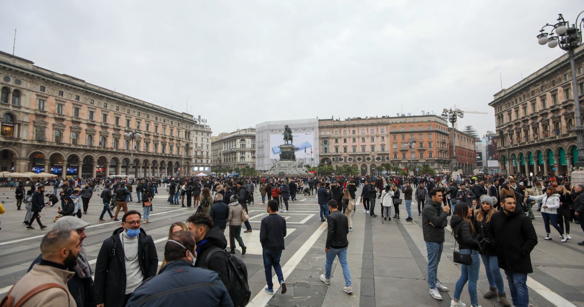 "Deca su nam bolesna, plašimo se da se igraju napolju": Roditelji u ...
