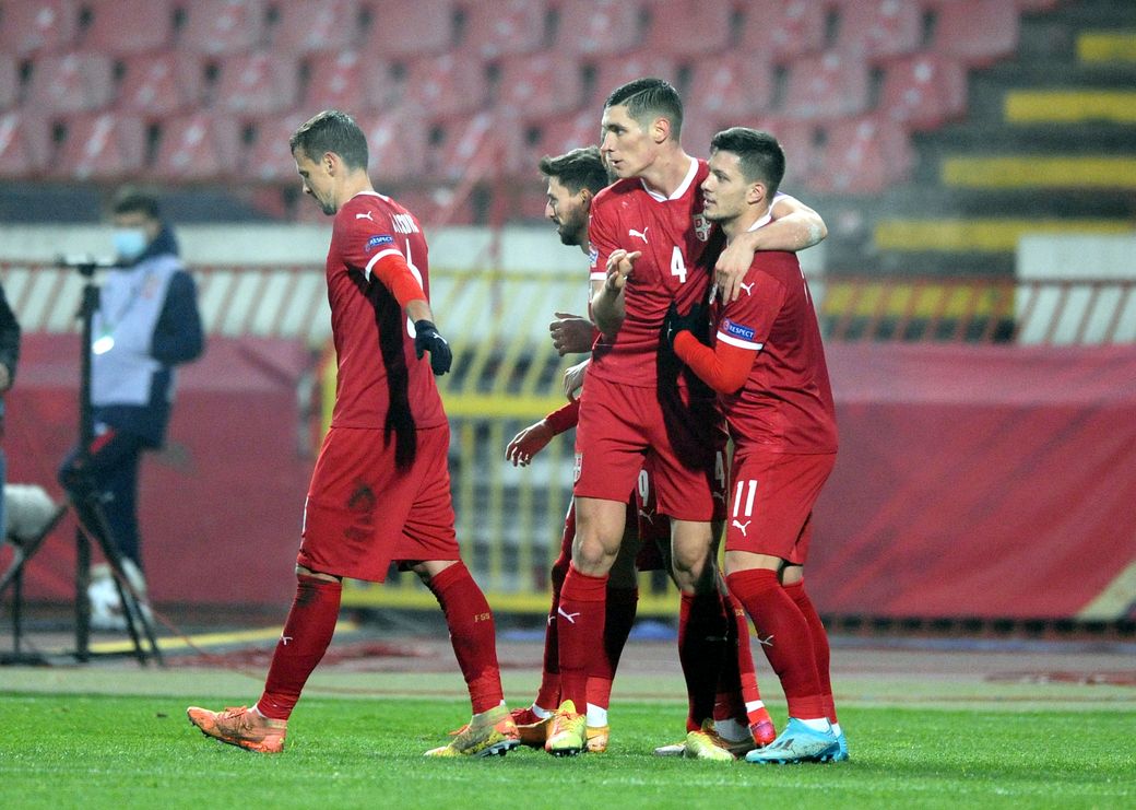 Luka Jović na nagovor saigrača iz reprezentacije menja klub, imao je 10 ponuda - Telegraf.rs