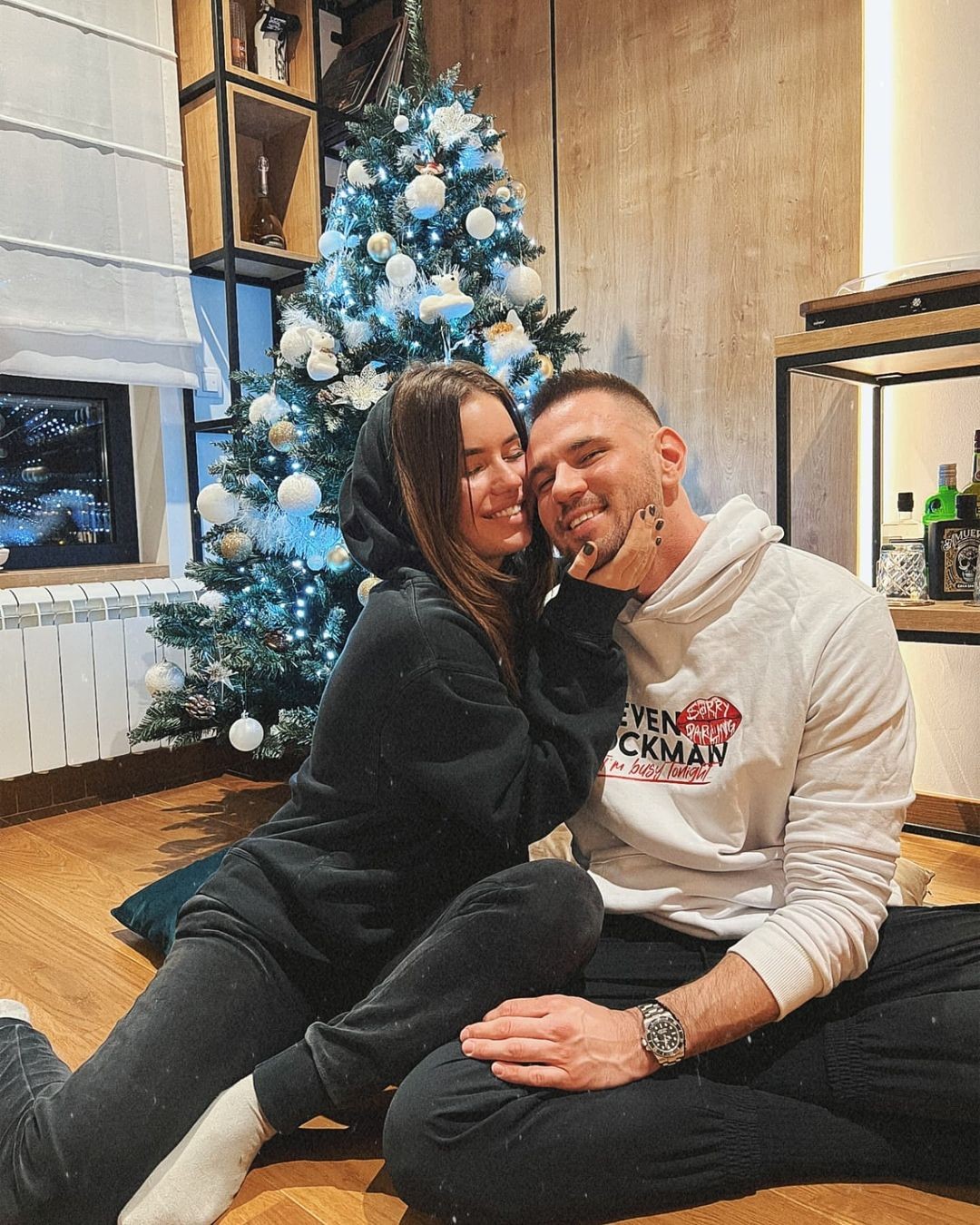 Cvija pokazao novu devojku, mreže se usijale: "Izgledate tako zaljubljeno" - Telegraf.rs