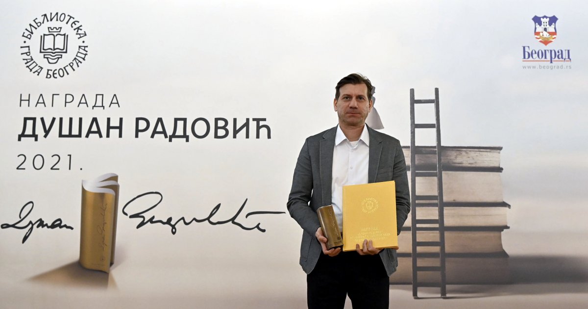 Dejan Aleksić nakon dobijanja nagrade "Dušan Radović": Delo Duška ...