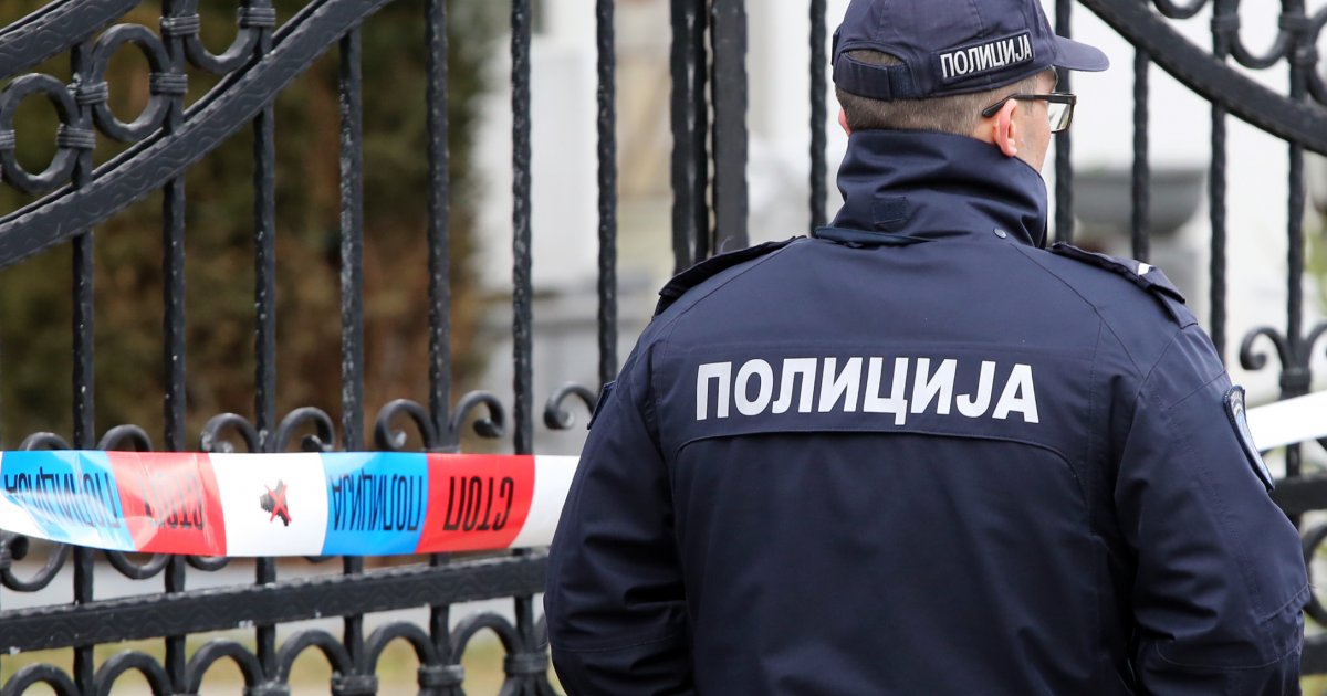 Horor u Rumi: Ubio majku, pa sebe - Telegraf.rs