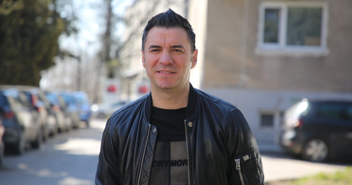 "Nadam se da će biti bolje..." Prva izjava Džaje iz Amadeus benda nakon što je hitno primljen u ...