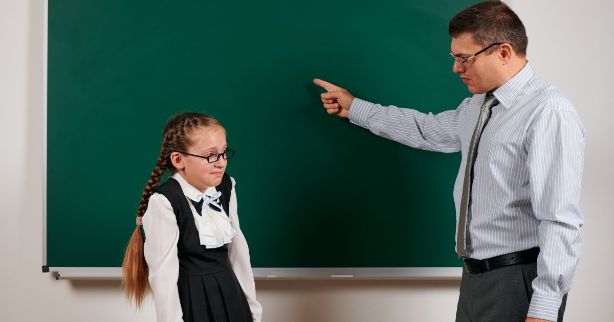 Dve devojčice prijavile nastavnika za polno uznemiravanje u Nemačkoj školi u Beogradu: Pokrenuta ...