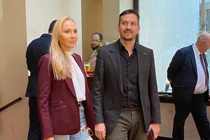 Jovana i Marko Mišković zajedno u javnosti: Doterani od glave do pete ...