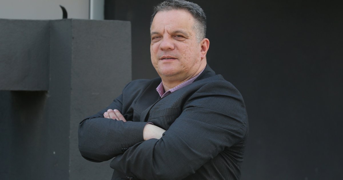 Da li znate sa kojim prosekom je novi ministar prosvete u Srbiji Dejan Vuk Stanković završio ...