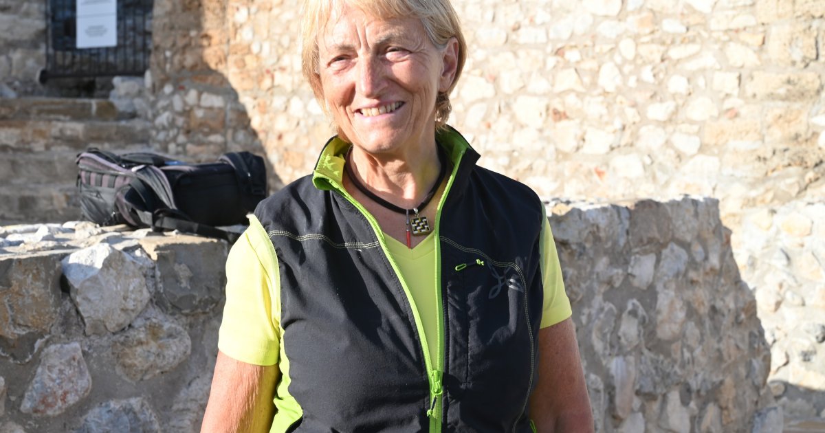 Italijanka (72) pešači 3 godine Putem svile, obilazi i Srbiju i poručuje ženama: "Nikad ne ...