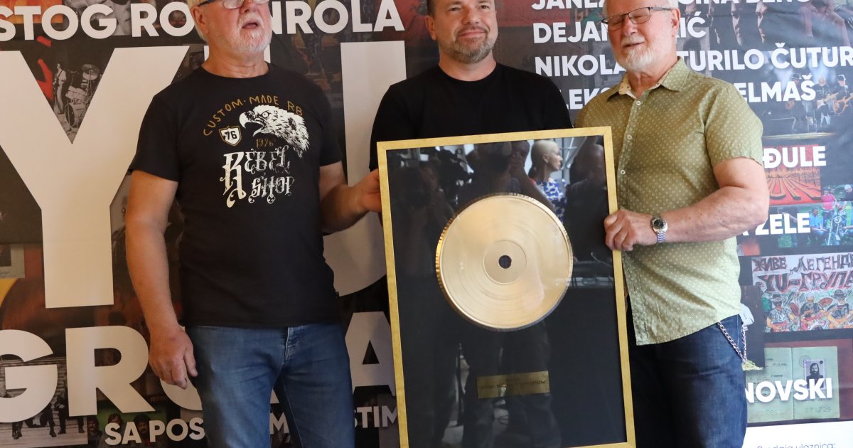 Članovi YU grupe dobili zlatnu ploču za svoj rad, regionalne rokenrol ...