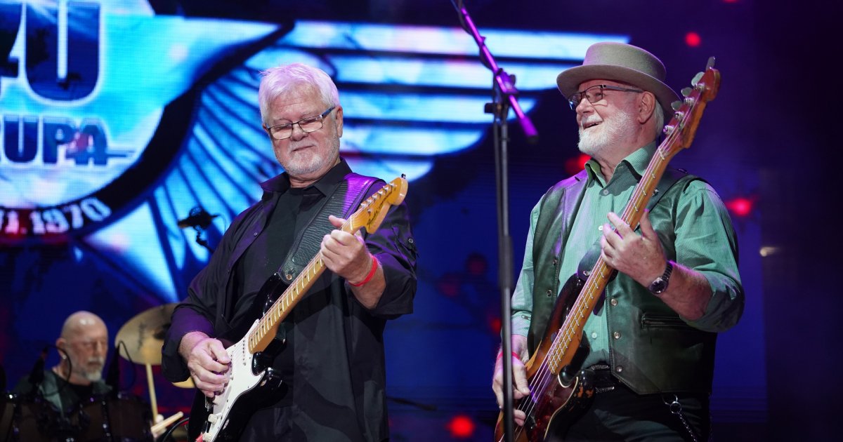 Koncert legendarne YU grupe pod sloganom "Rocking with YU: Koncertna ...