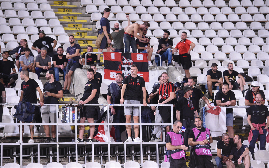 Navijači Nice oduševili Grobare: Pogledajte kako su Francuzi skandirali ... Navijači Nice oduševili Grobare: Pogledajte kako su Francuzi skandirali ...