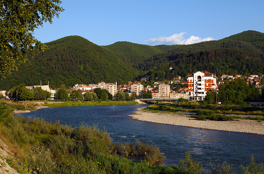 Prijepolje – grad izrastao u krilu manastira kog čuva Beli anđeo ...