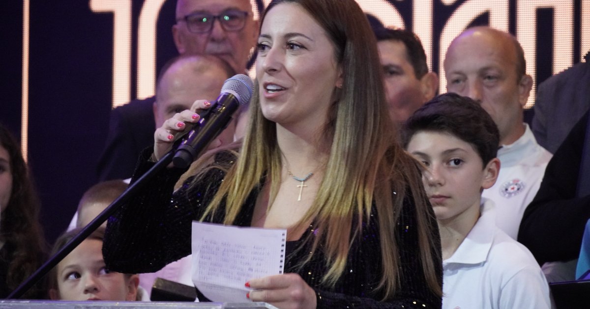 Andrea Arsović okončala karijeru! - Telegraf.rs