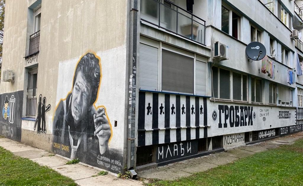 Obišli smo zgradu Sinana Sakića u Loznici: Njegov duh i dalje živi tu ...