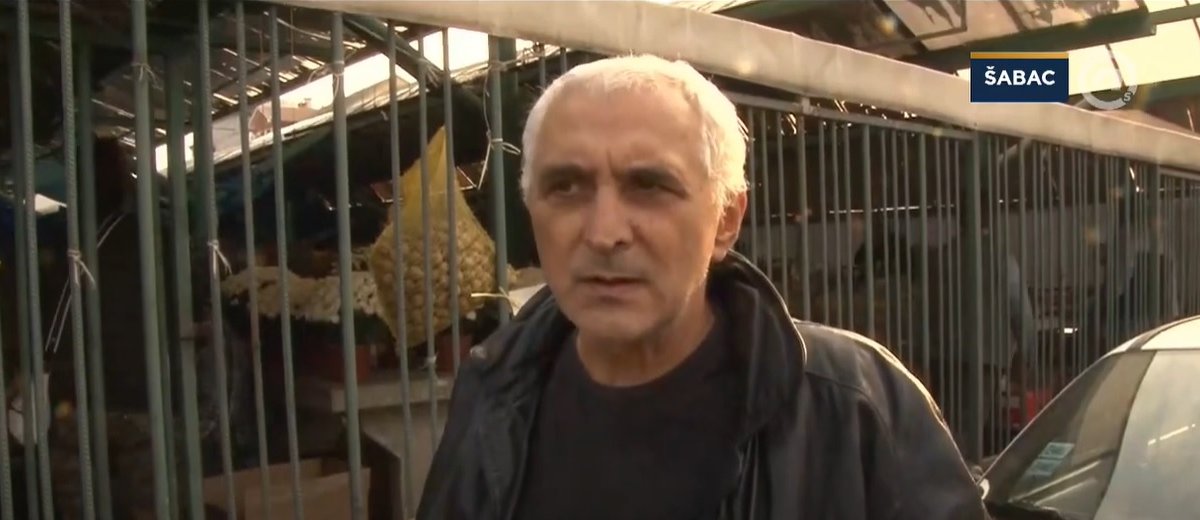Pitao sam baka Maru jesu li otrovne, rekla je "niko se nije žalio ...