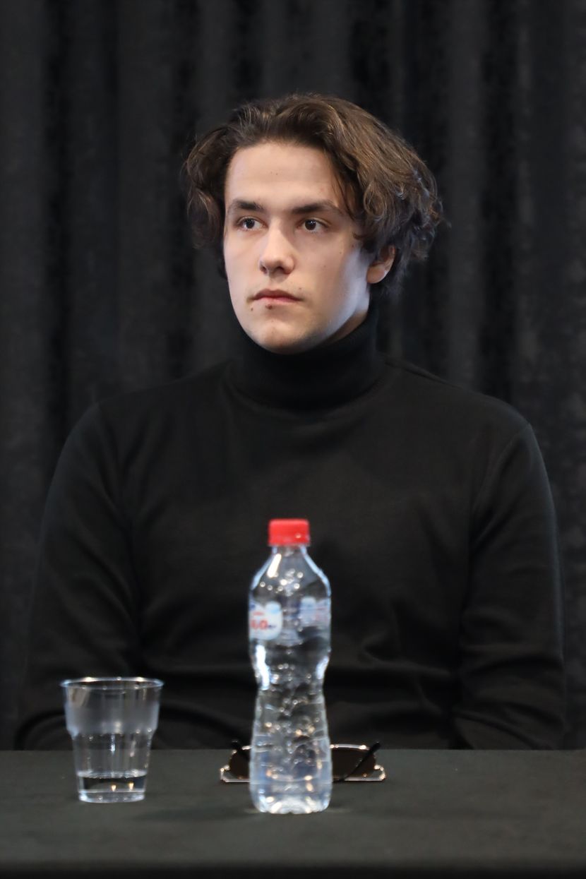 Glumac priznao da je zlostavljao majku: Zbog oca je vređao majku, pretio joj i lomio stvari ...