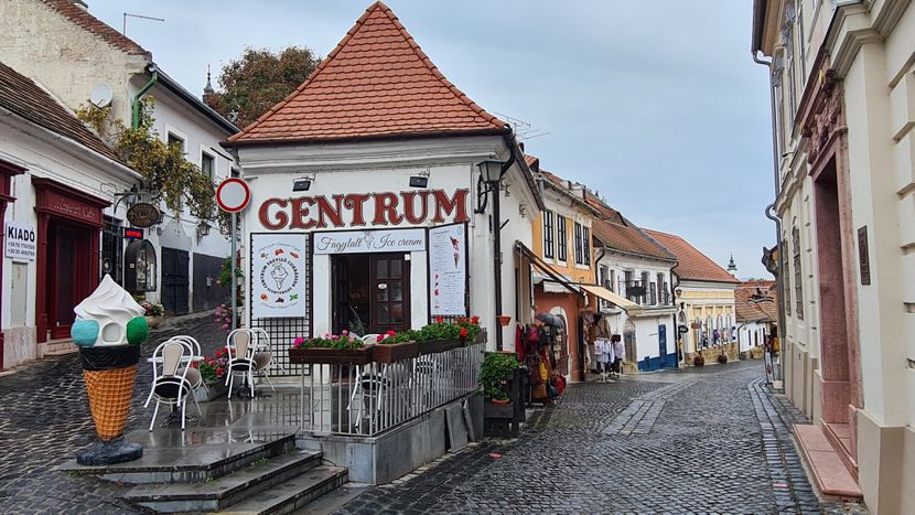 Sent Andreja Mađarska - Ona.rs