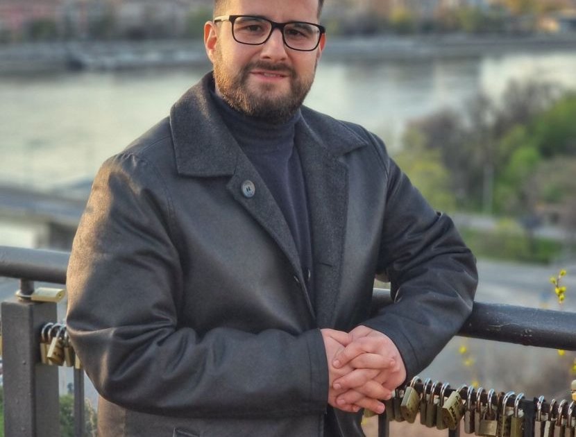 Adonis Livadiotis u Srbiji - Ona.rs