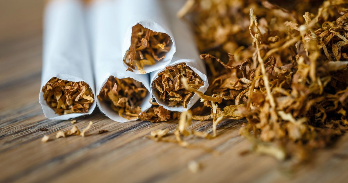 Policija ušla u kuće dve žene, pa pronašla hiljade cigareta i duvan ...