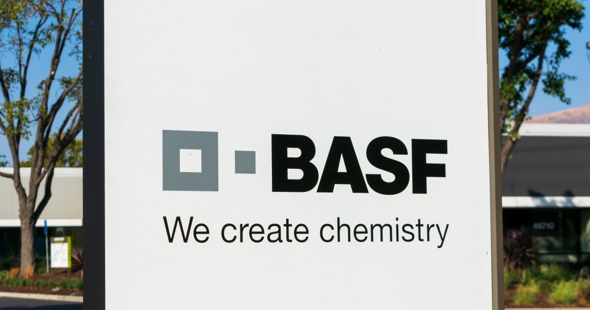 Vucic: Serbian is regional leader in economic parameters - Telegraf.rs