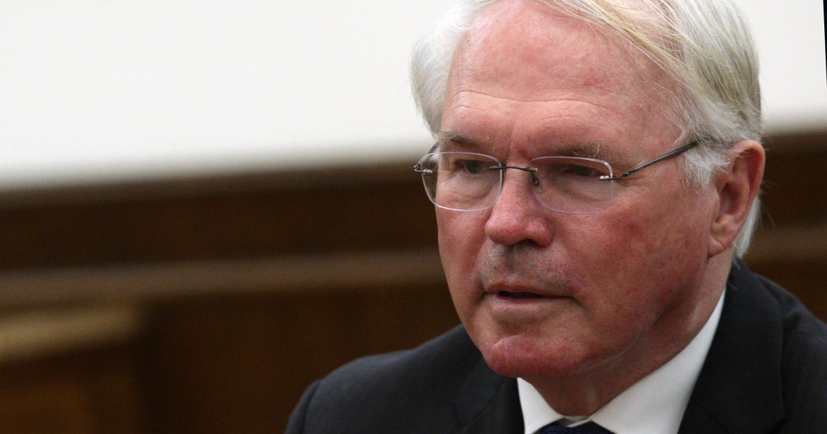 Hil: Briselski dijalog je jedini put napred, strane da se uzdrže od ...