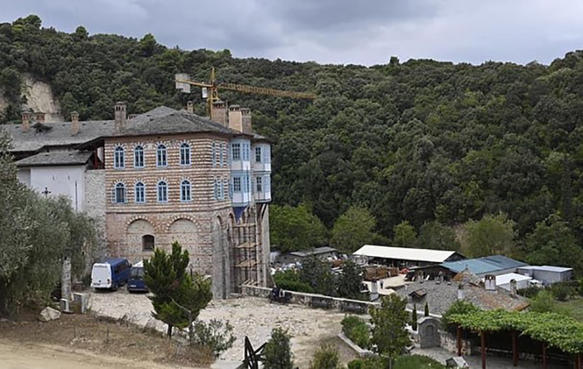 Vlada Srbije donela odluku u vezi sa manastirom Hilandar - Vesti ...