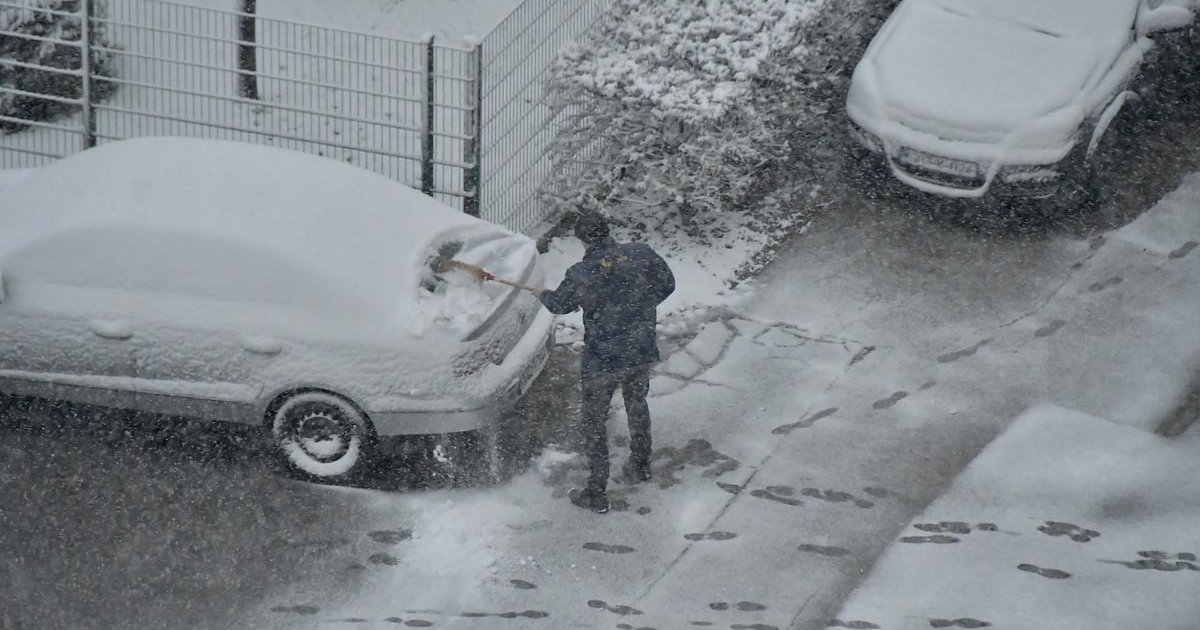 Sneg i u delovima BiH, vetar pravi probleme u Crnoj Gori i Hrvatskoj ...