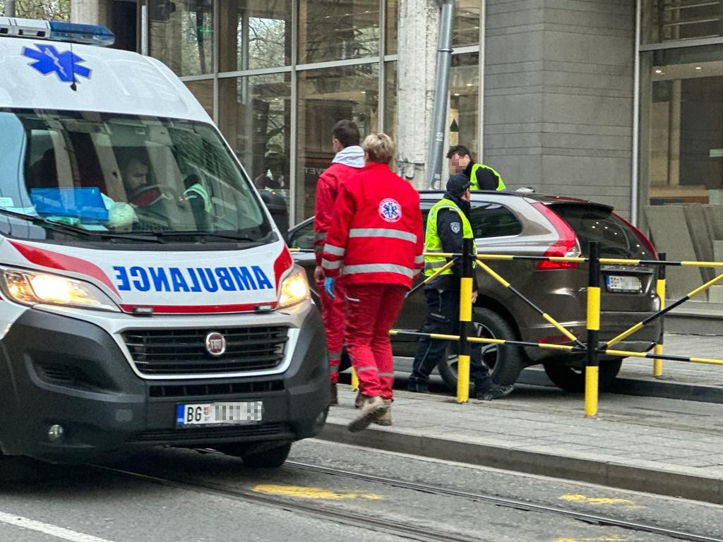 Devojka povređena u centru Beograda dok je čekala tramvaj - Telegraf.rs