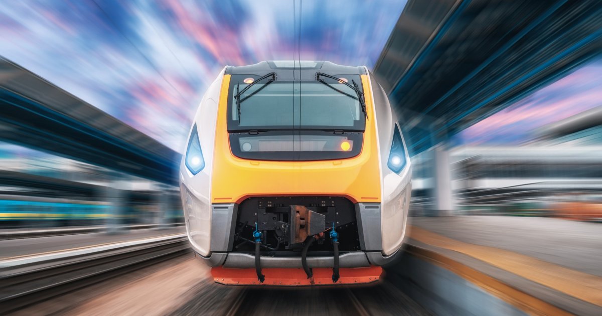 Železnica moli putnike da ne gledaju "nevaljale filmove" dok su u vozu ...