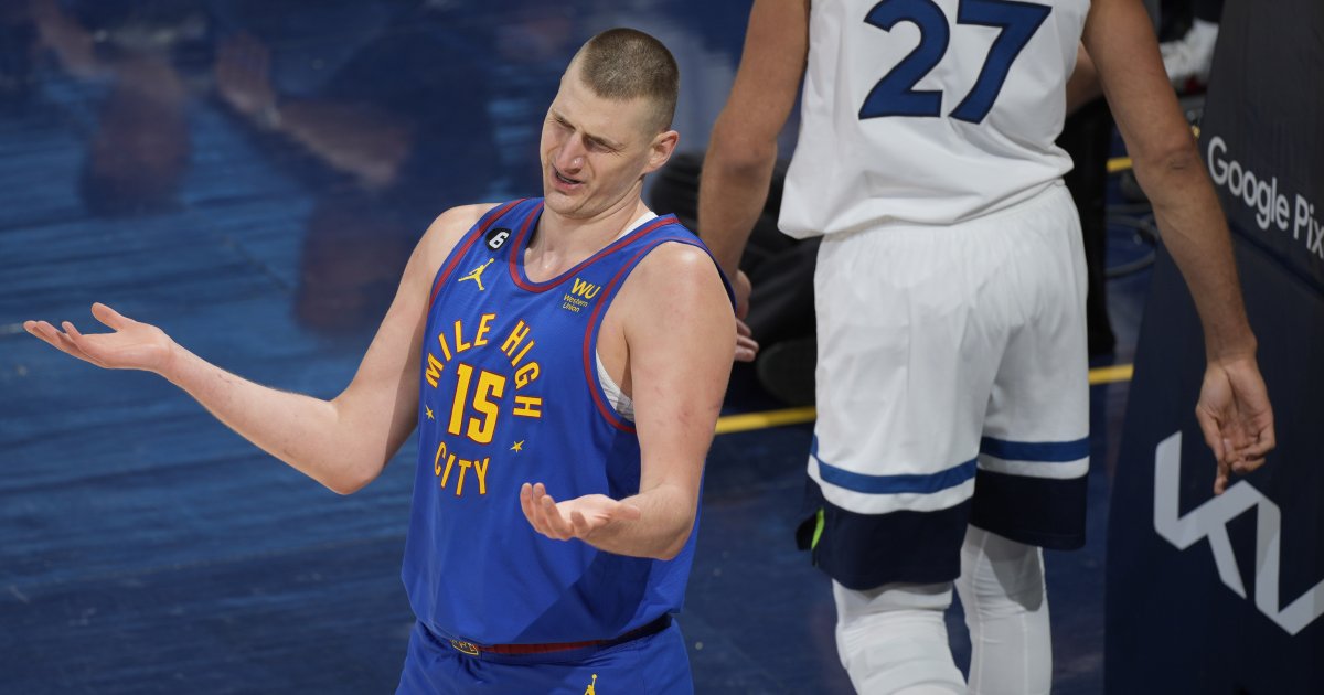 Jokić igra tako dobro da se rivalima vrti u glavi: Pogledajte ovaj ...