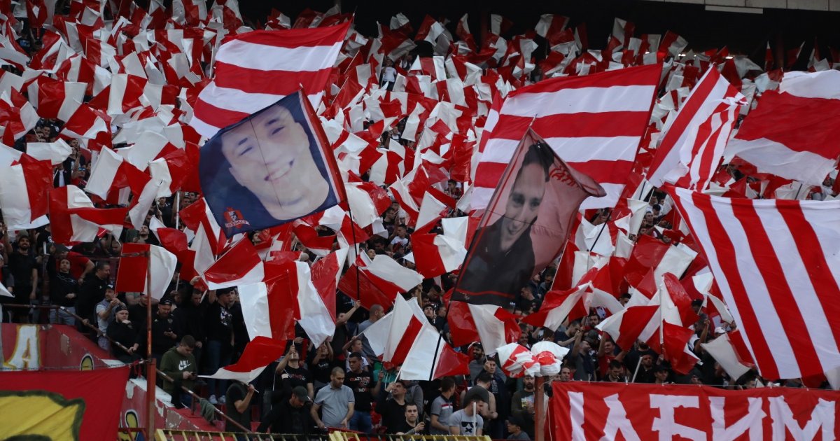 Red Star sells "humanitarian flags" to celebrate title - Telegraf.rs