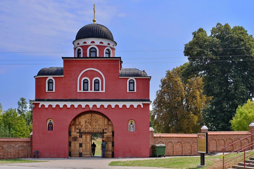 Najlepši manastiri Srbije - Ona.rs