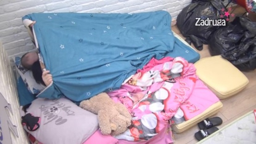 Maja i Zvezdan opet pravili haos ispod jorgana - Telegraf.rs