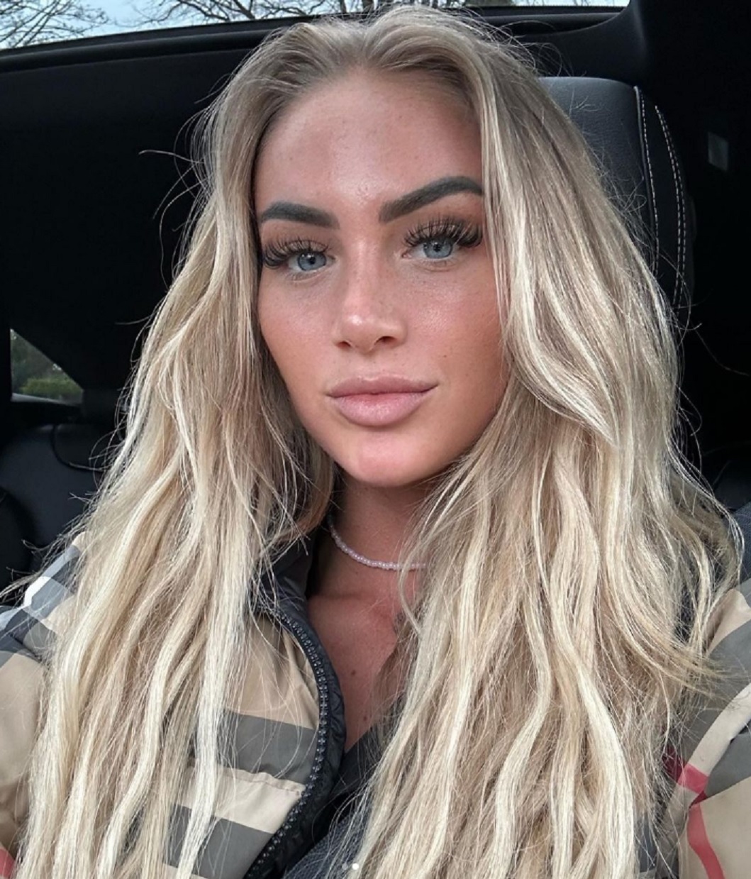 Ališa Leman sa drugaricama izdominirala na jahti - Telegraf.rs