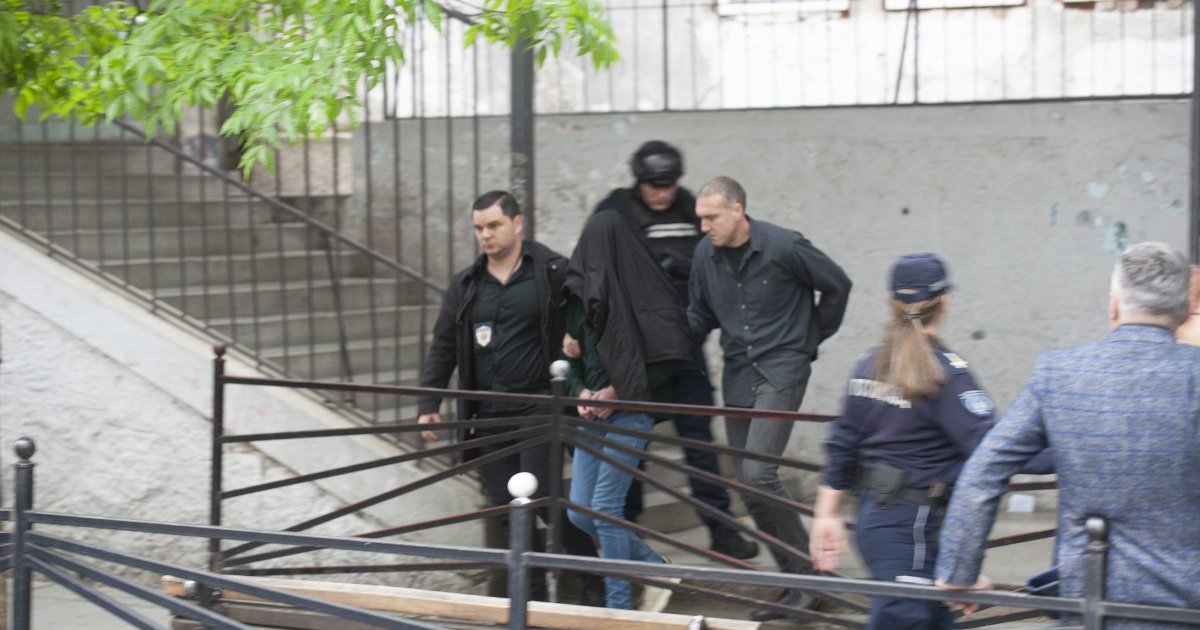Video Of Police Apprehending Belgrade School Shooter Telegraf Rs