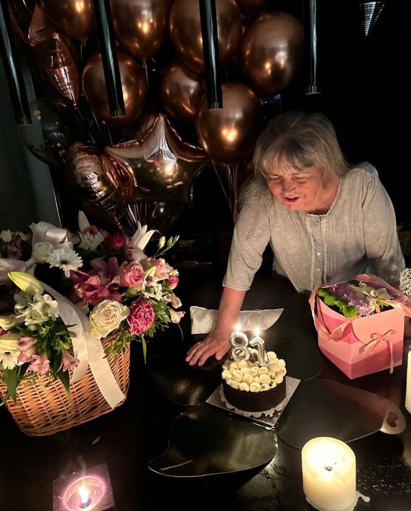 Proslava rođendana majke Milice Mitrović - Telegraf.rs