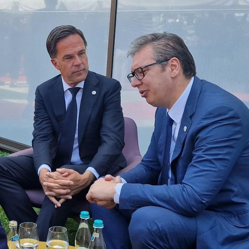 Vucic after his meeting with Rutte: Focus on stability in Balkans and ...