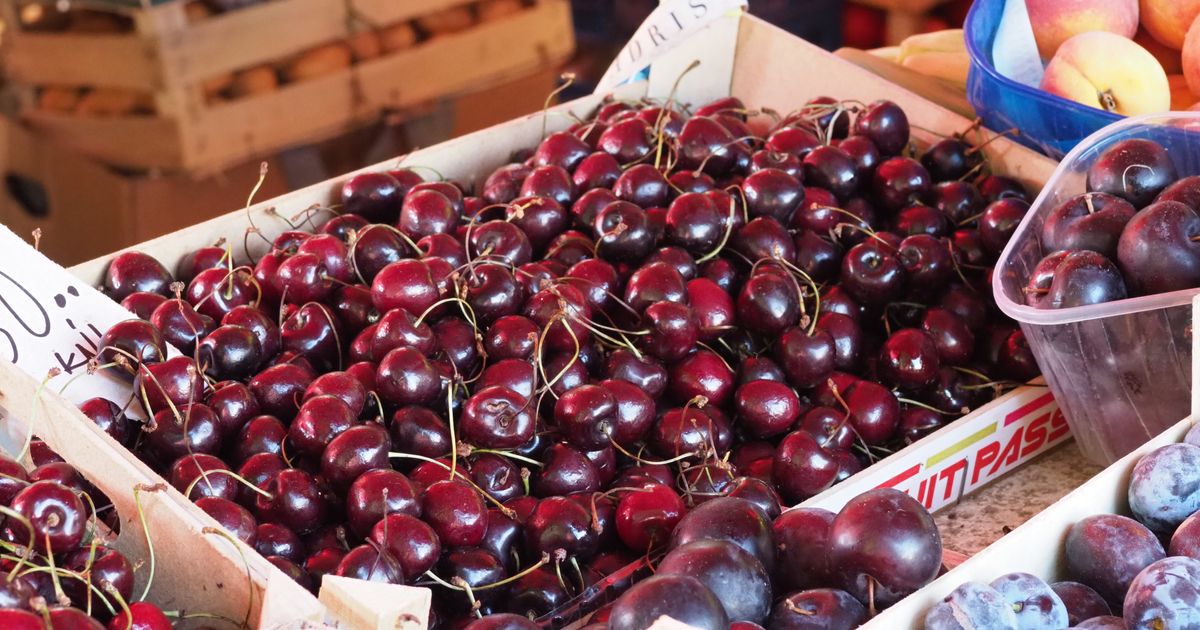 Rast cena voća: Jabuke skuplje za 37, trešnje za 116 odsto - Telegraf ...