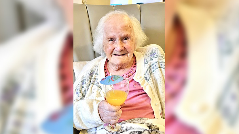 Baka da je ključ dugog života imati pse a ne decu - Telegraf.rs