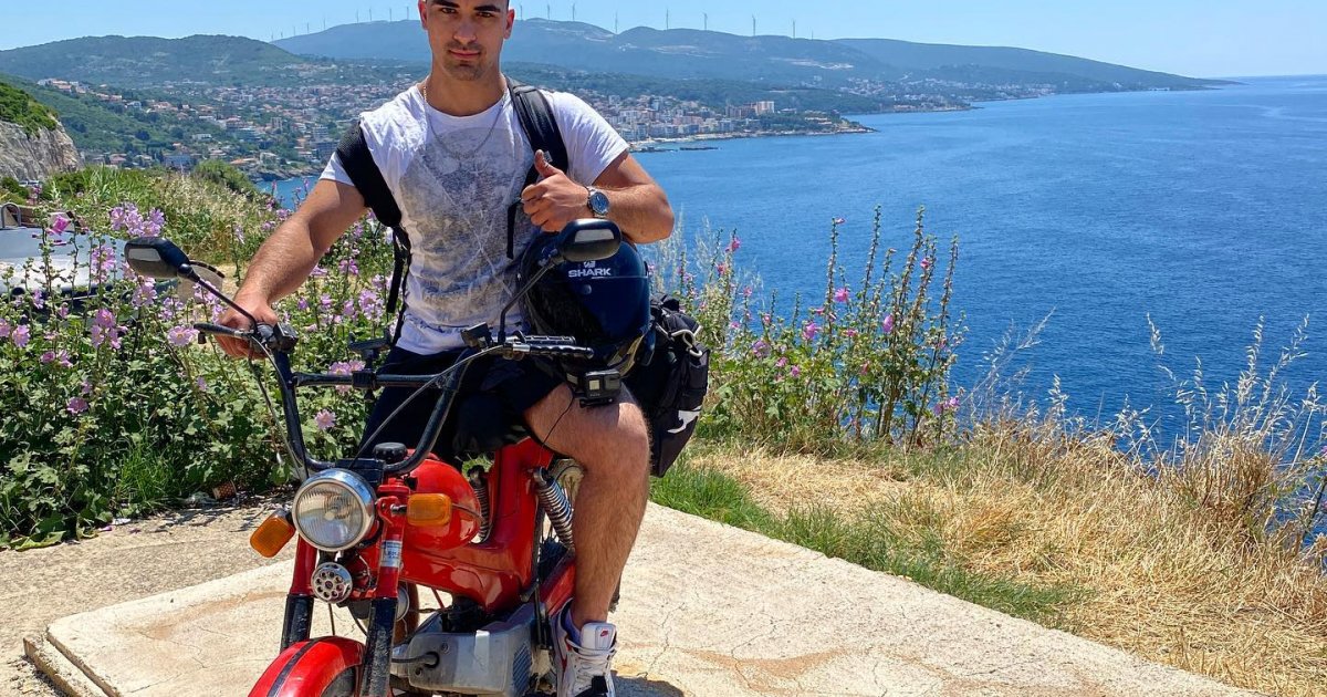 Lebančanin otišao na more, a “fićom” proputovao bivšu Jugoslaviju ...