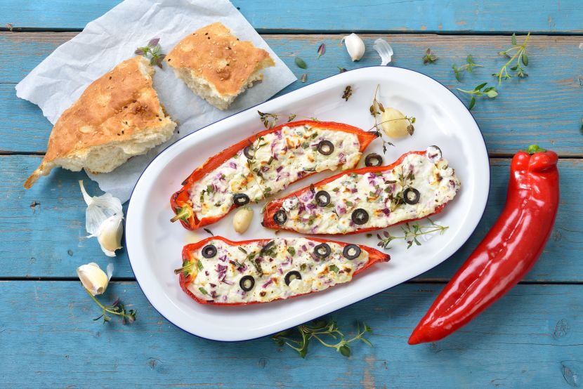 Recept za pečene paprike punjene feta sirom - Ona.rs