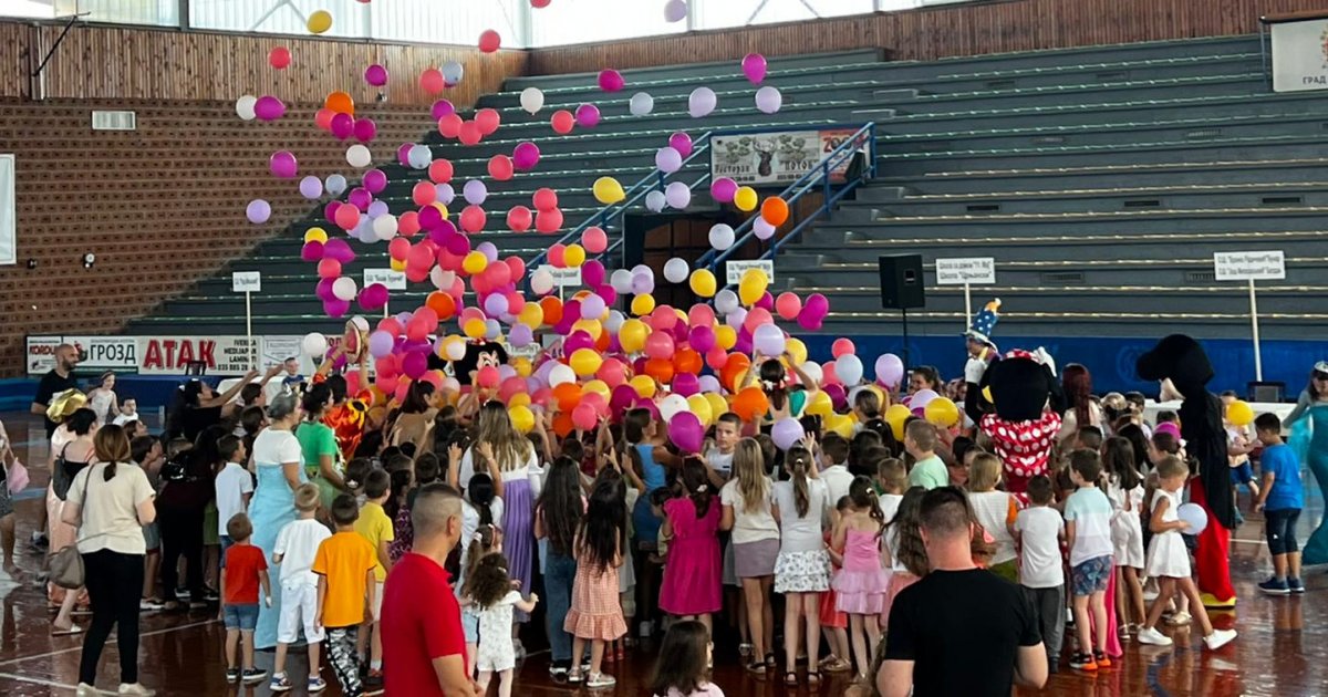 Grad Jagodina dodelio po 10.000 dinara svakom prvaku - Telegraf.rs