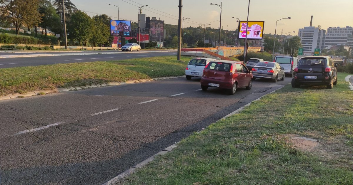 Udes na Gazeli: Povređeno dvoje ljudi - Telegraf.rs