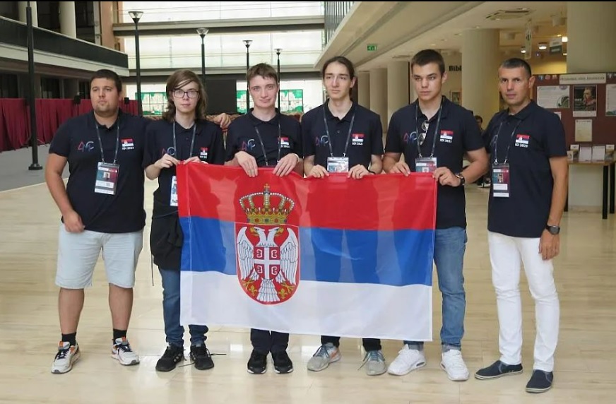 Srpski učenici doneli medalje sa Međunarodne informatičke olimpijade ...