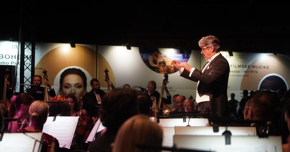 "Opera na vodi": Publika uživala u filmskoj muzici iz holivudskih ...