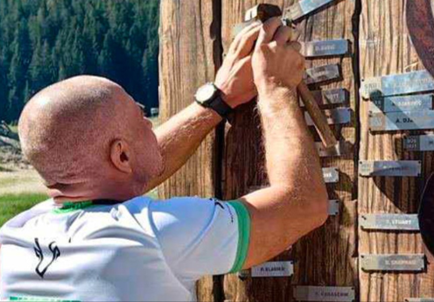 Raško Vujović se upisao na "Zid besmrtnih" - Telegraf.rs