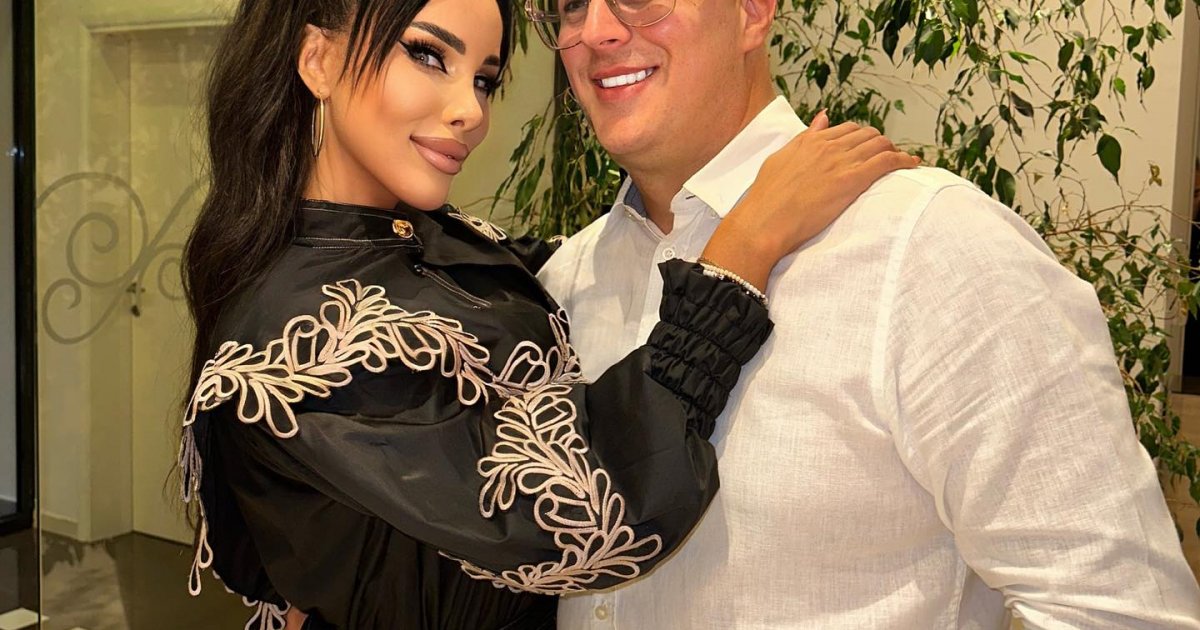 Sandra Subotić objavila sliku sa Pecom i misterizoni opis - Telegraf.rs