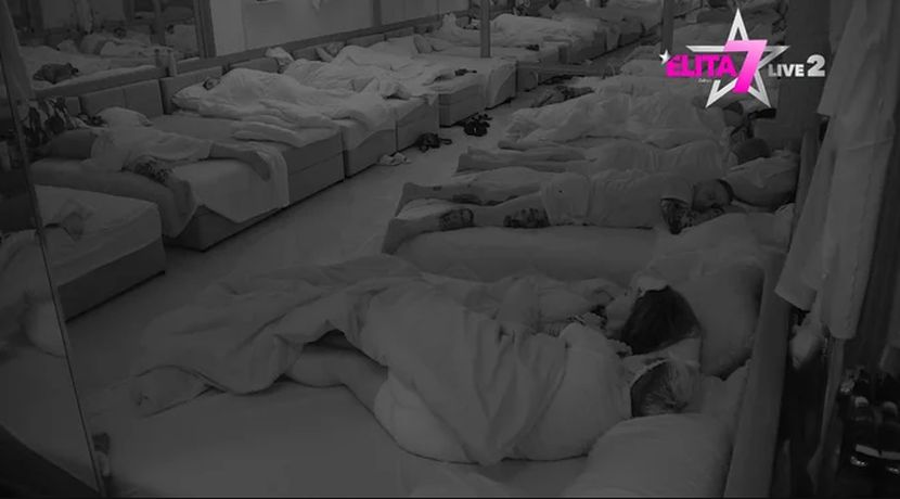 Nakon što su najavile razvod, Anita i Matora završile ispod jorgana ...