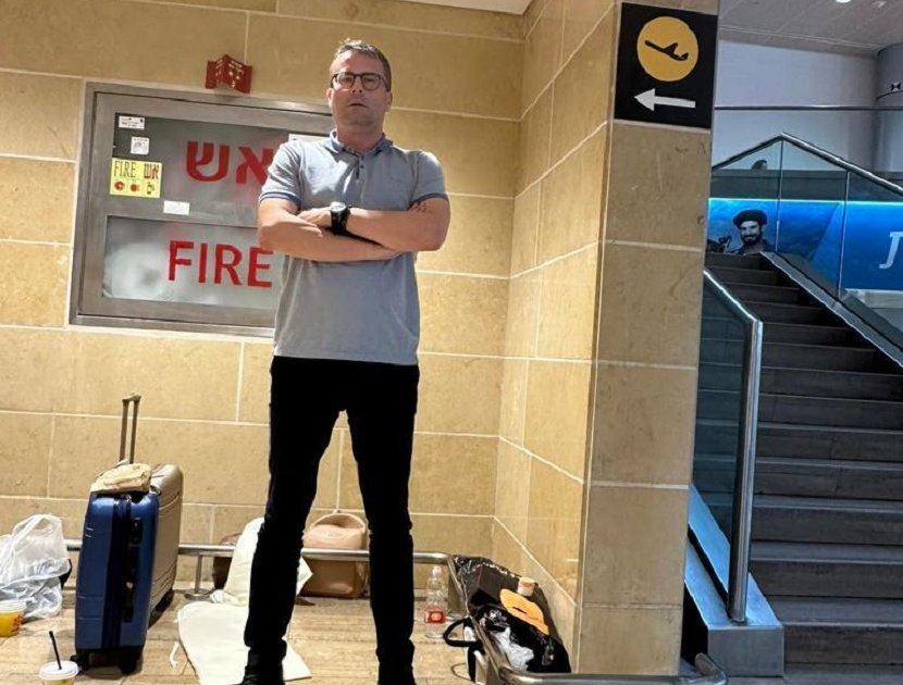 Doktor Kostić sa hodočasnicima zarobljen na aerodromu u Izraelu: "Sa ...