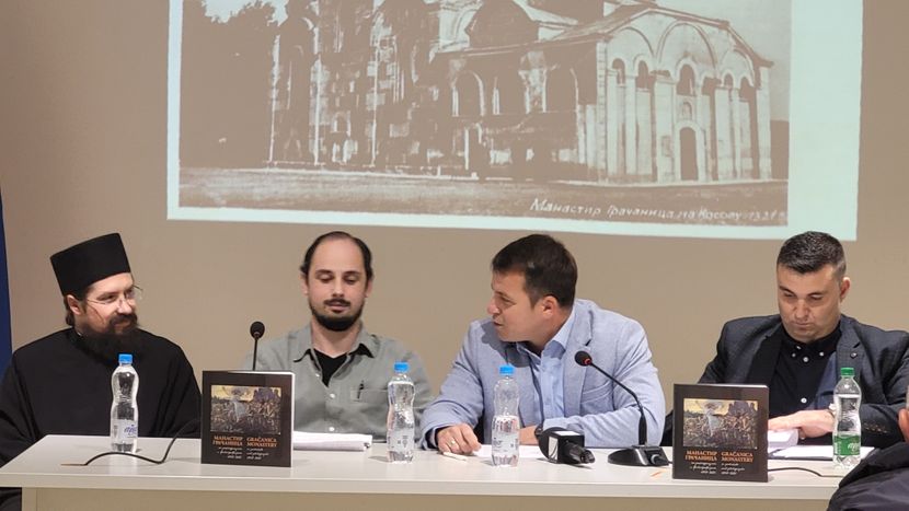 Predstavljena fotomonografija "Manastir Gračanica" - Telegraf.rs
